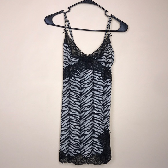 Victoria's Secret | Intimates & Sleepwear | Nwt Victorias Secret Womens ...